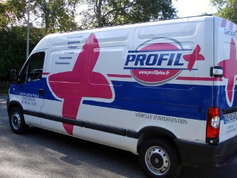 Le franchiseur Profil Plus mise sur une communication décalée