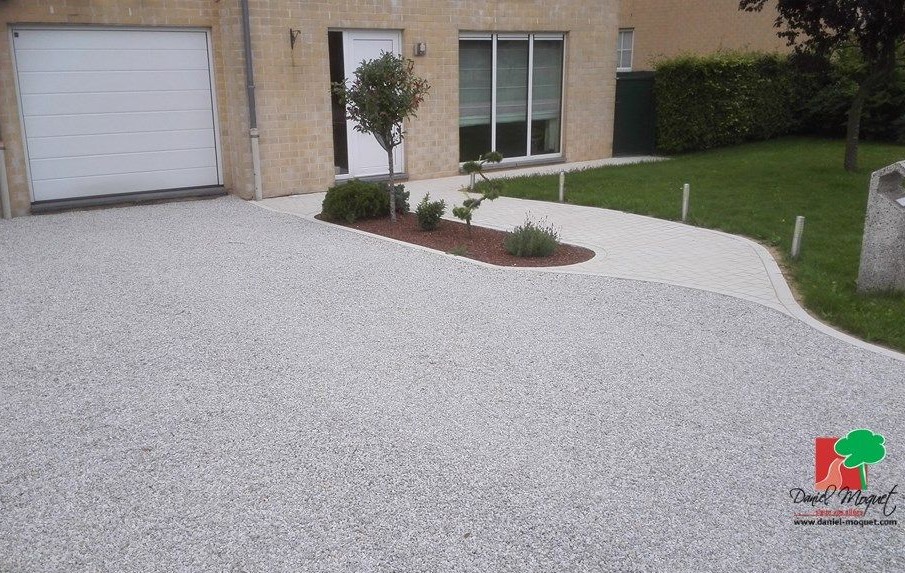 Daniel Moquet lance sa solution Alvéostar®contre les mauvaises herbes