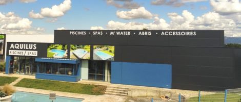 La façade du magasin Aquilus de Valence a été renouvelée