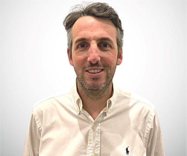 Jérémy Roy évoque son expérience avec Avenir Rénovations